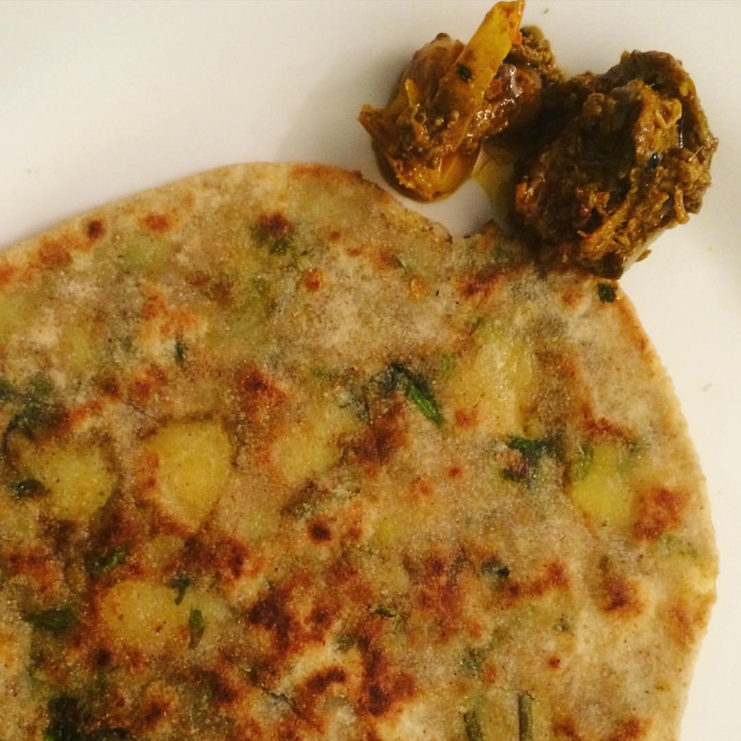 Aloo Paratha, il pane di patate indiano - Piatti Facili